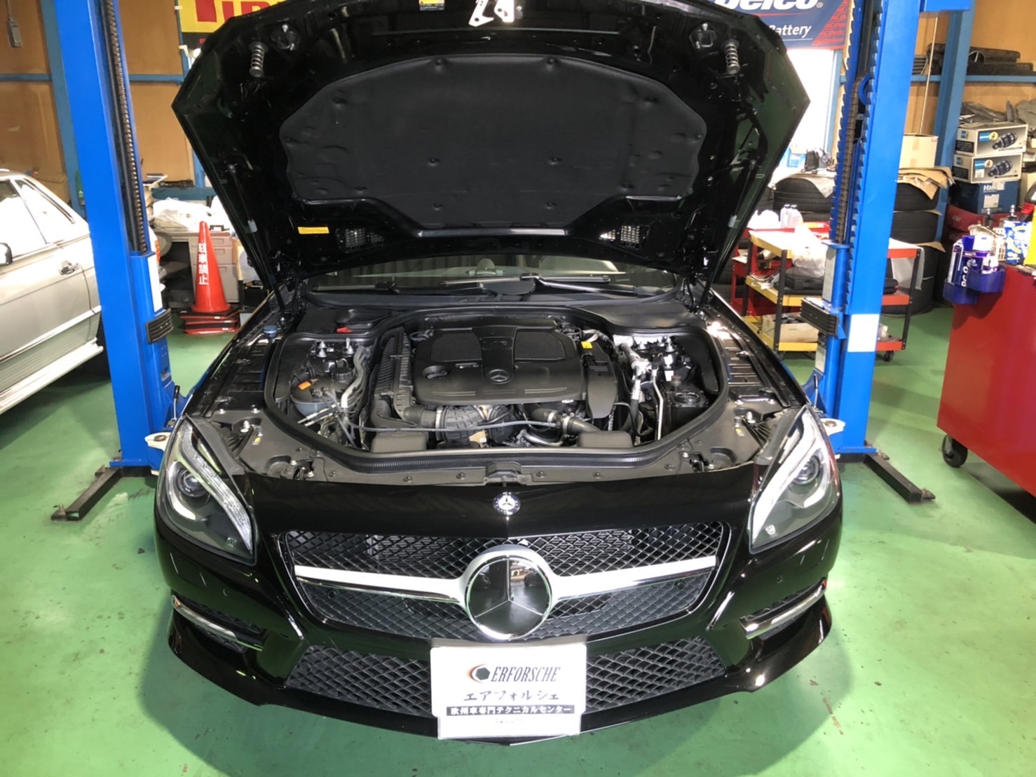 ベンツ W231 エンジン異音！？ | 欧州車の修理・整備ならエアフォルシェ